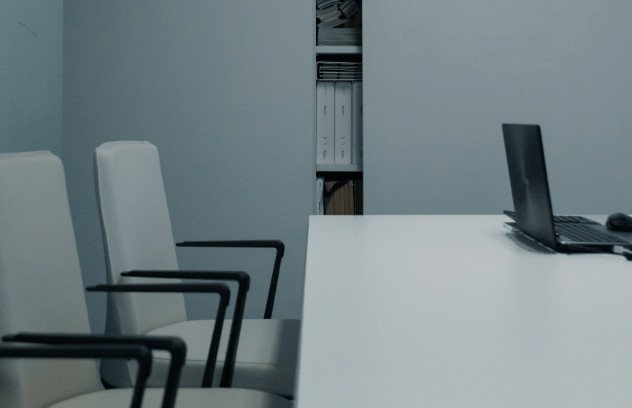 EMA Advisory - Commercial Advisory Services